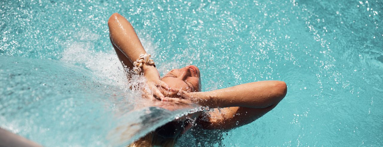 Hydrotherapie: Definition, Anwendung & Wirkung der Wassertherapie