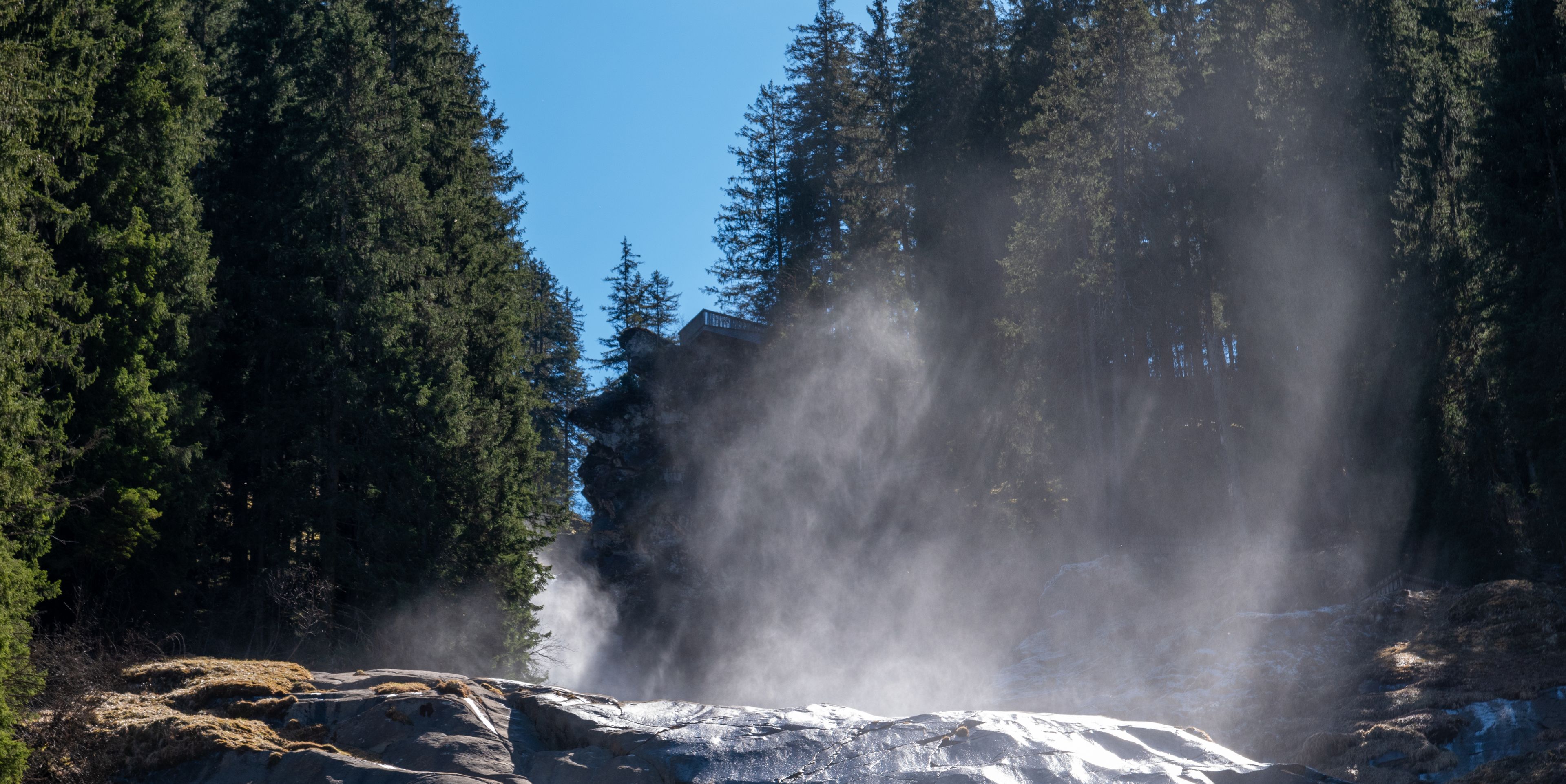 Heilquellen - Definition, Arten, Verbreitung u.v.m.